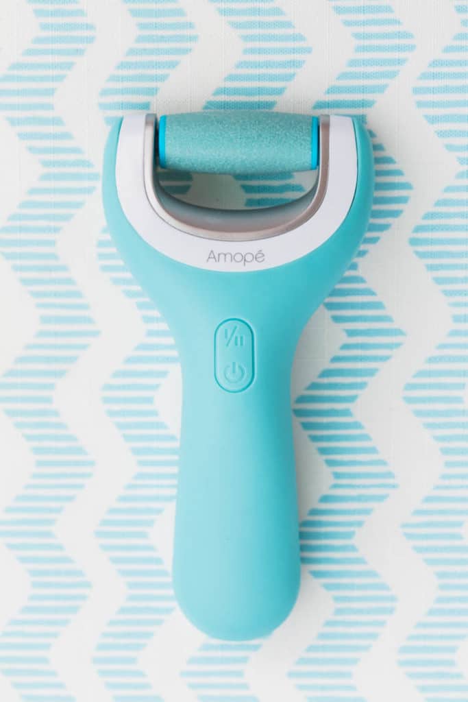 DIY Manicure Pedicure Kit with Free Printable - April Golightly