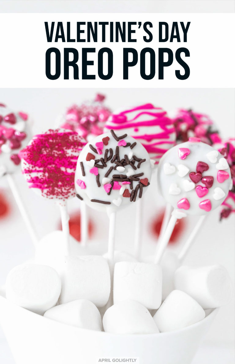 Easy Valentine's Day Oreo Pops - DIY Gift Ideas Included