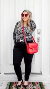 20 Red Bag Outfit Ideas: Put Your Best Face Forward