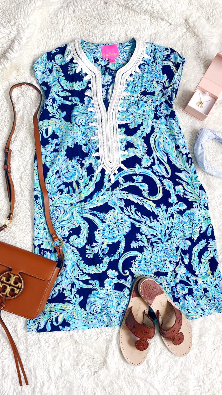 8+ CUTE Summer Preppy Outfits - April Golightly